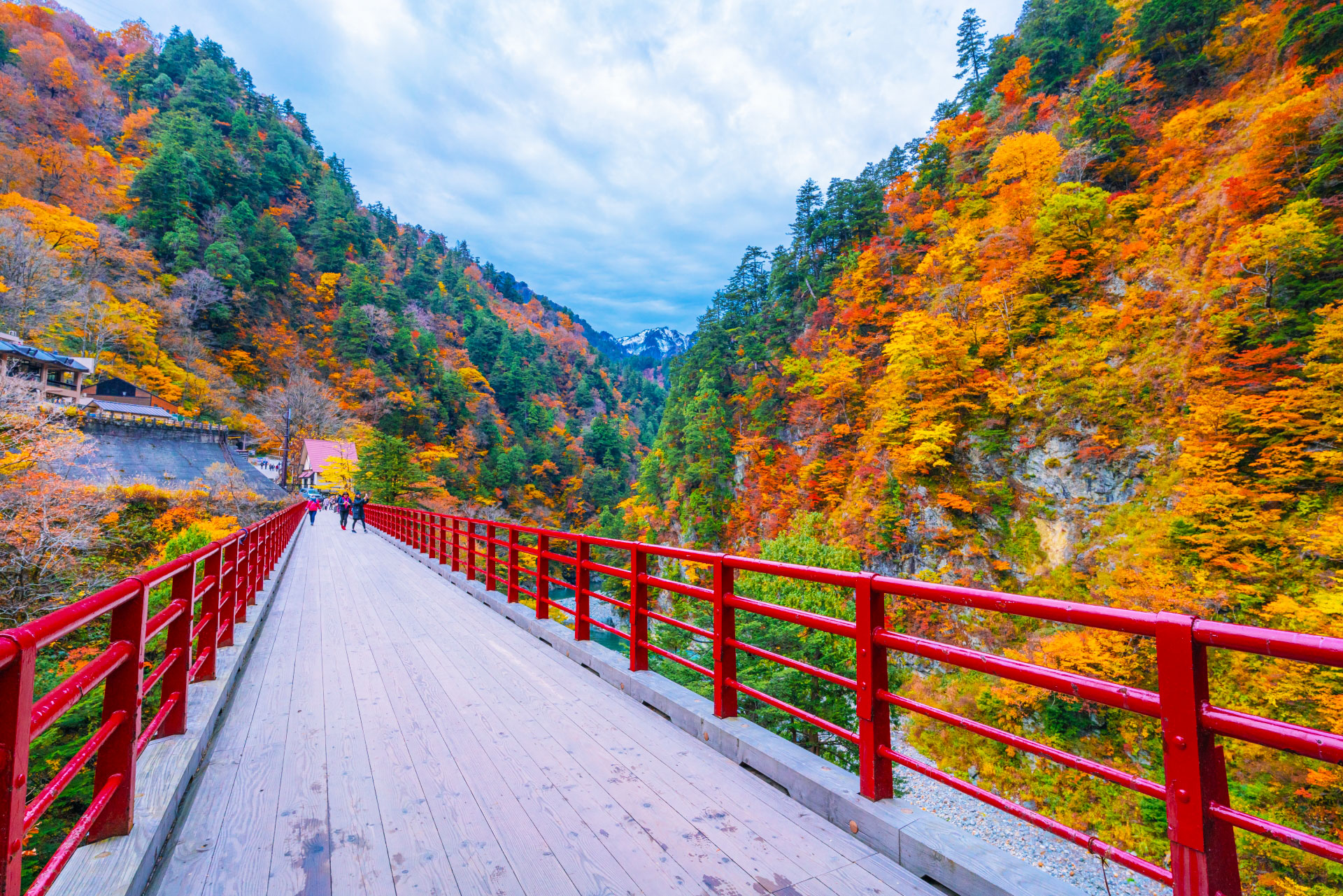 The Best Season to Visit Kurobe Gorge - DJN
